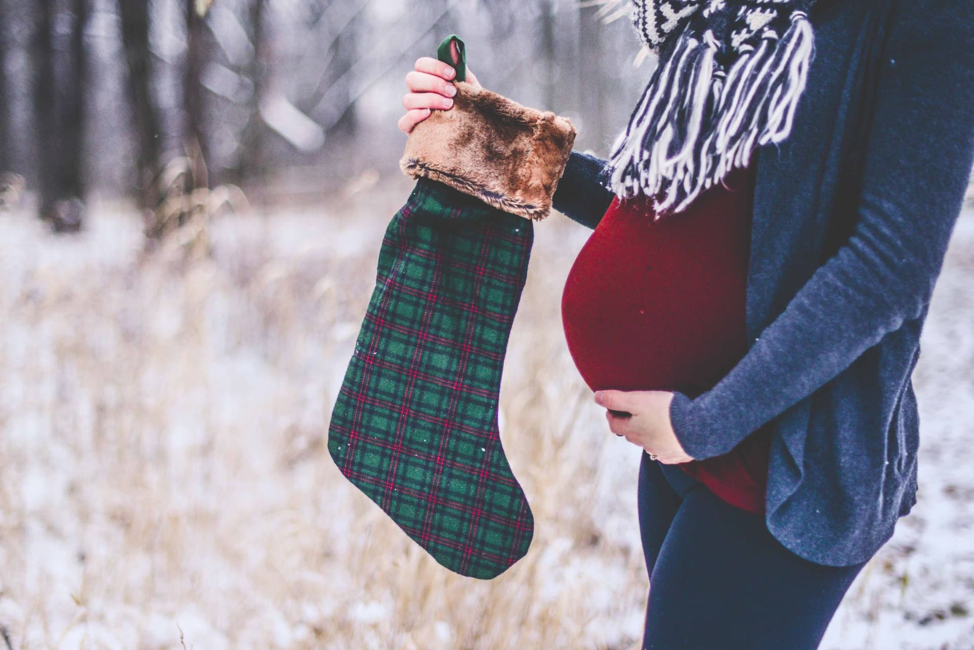 10 Tips When Your Baby Is Due During the Holidays